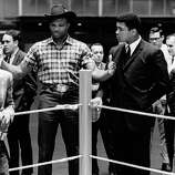 Muhammad Ali and Houston, a star-crossed pair - Houston Chronicle