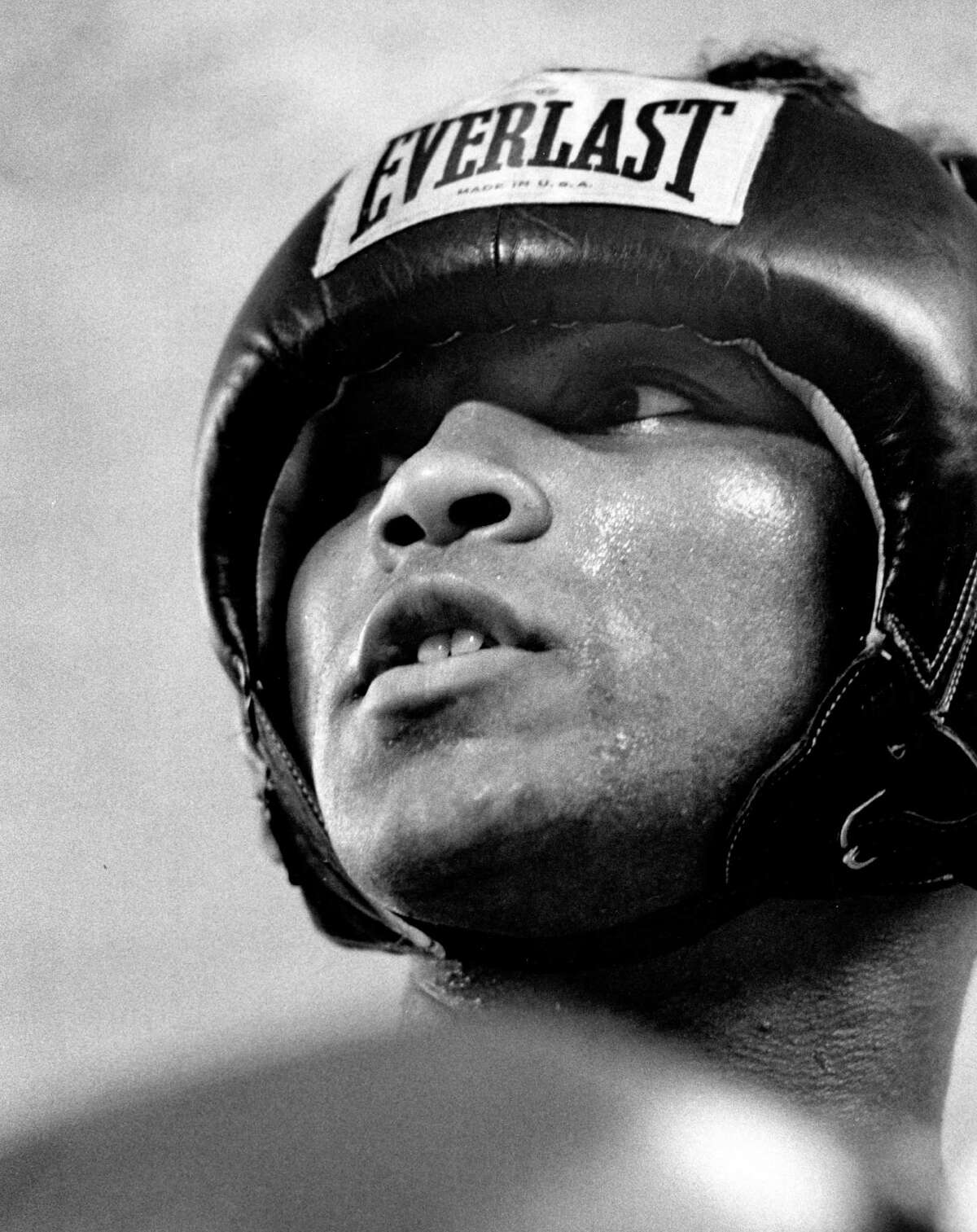 Muhammad Ali and Houston, a star-crossed pair