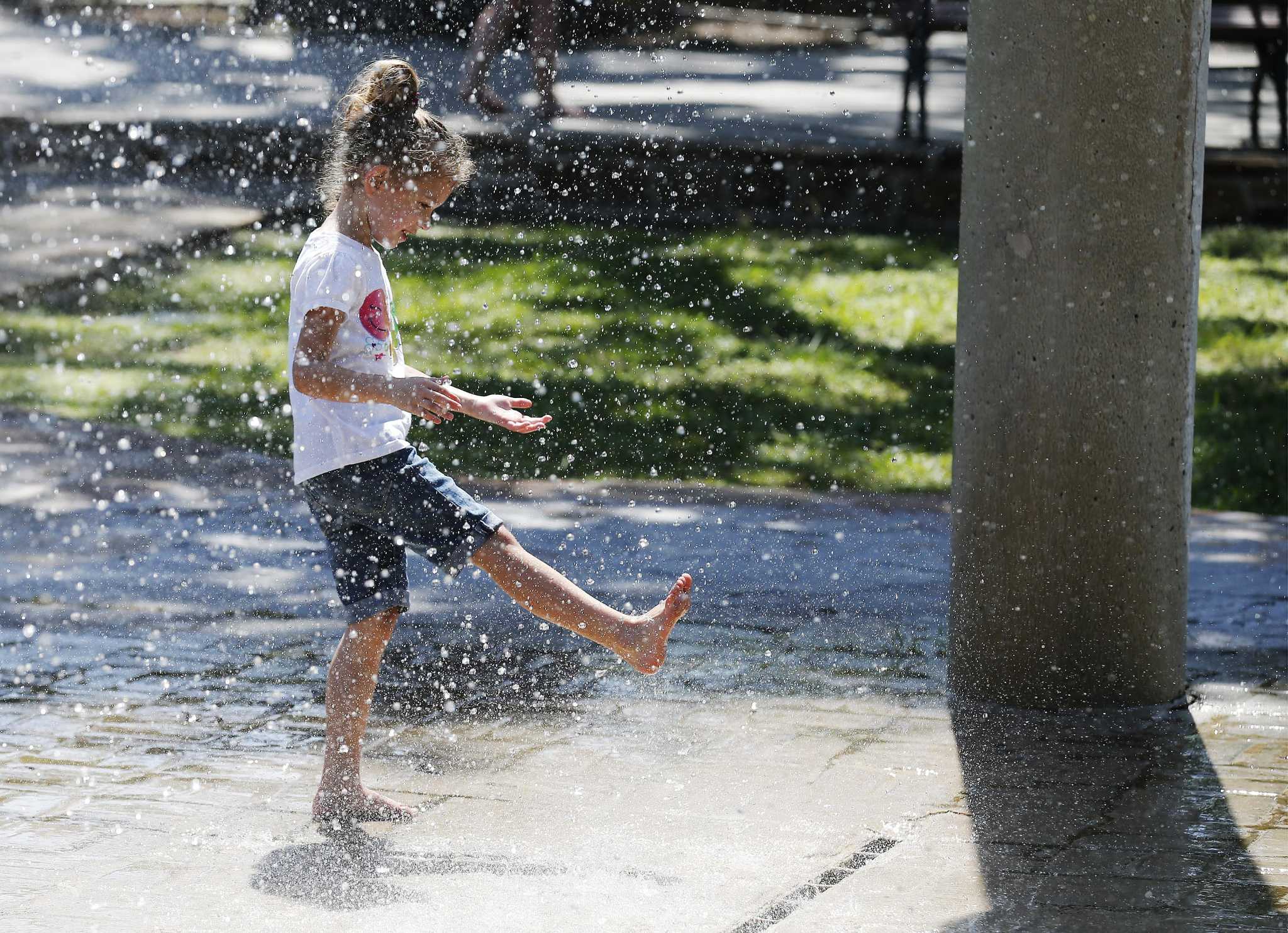 Hot, humid weather brings higher chance of heat-related illnesses