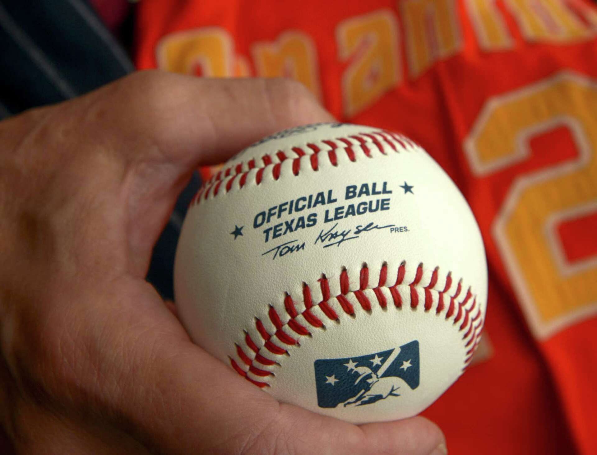 Texas League boss retiring after 25 years