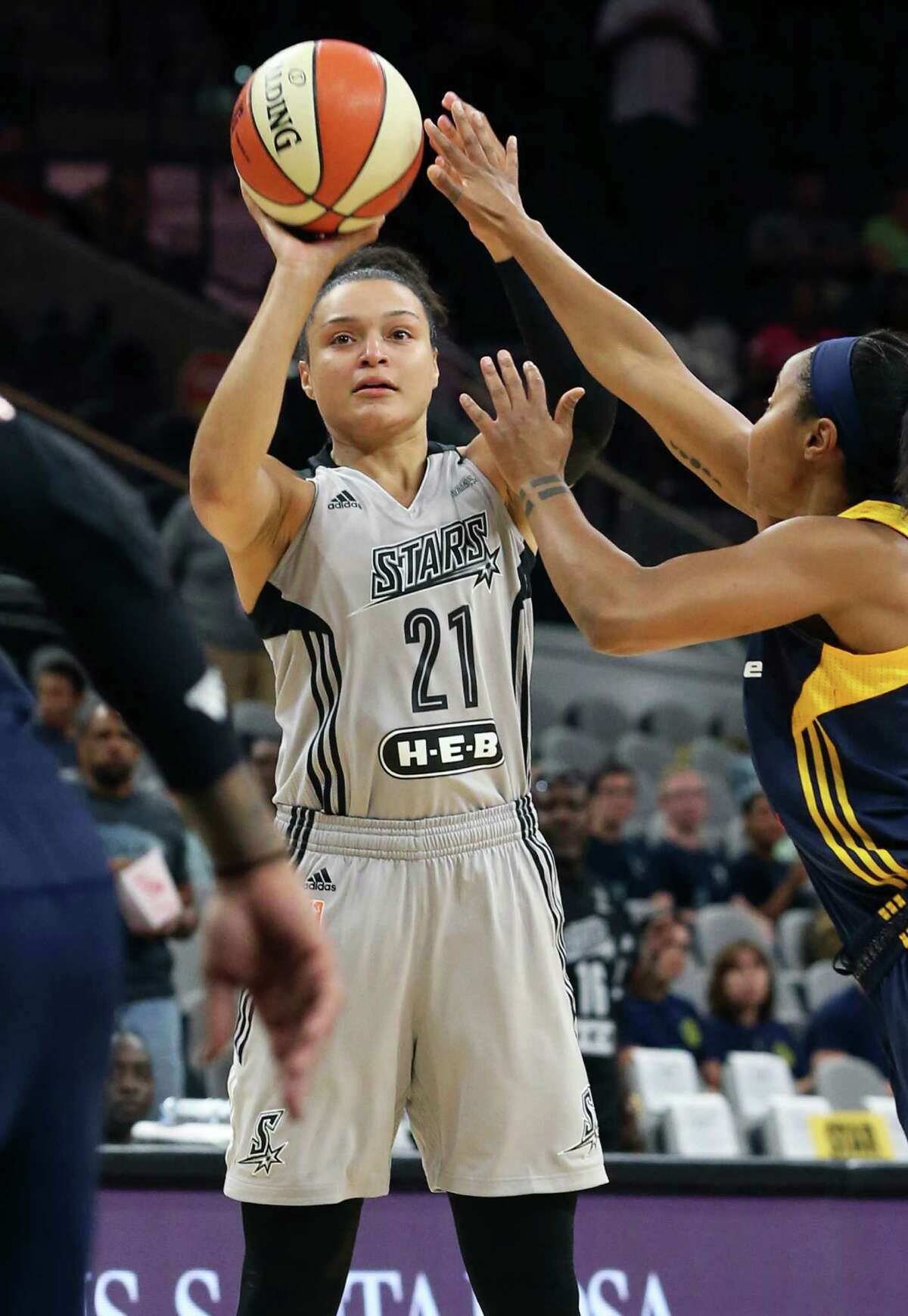 Leading scorer Kayla McBride will miss rest of Stars' season with ...