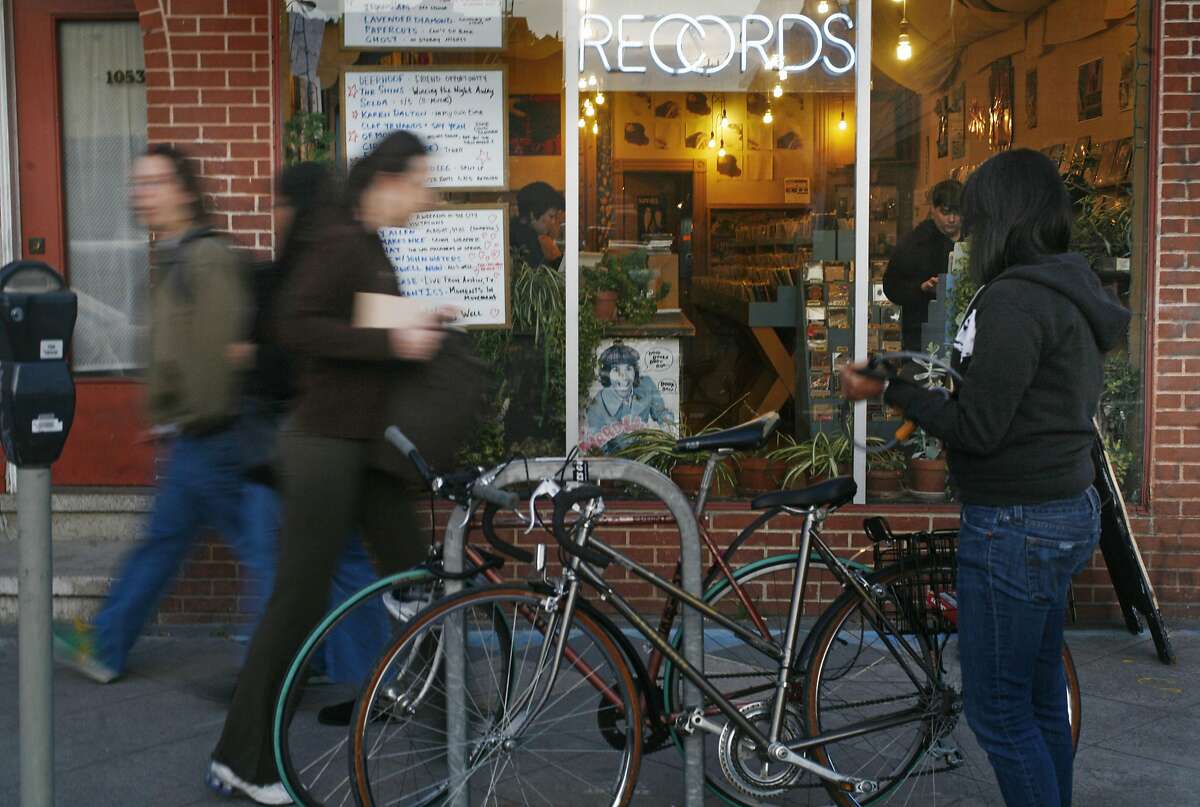 Aquarius Records changes owners and its name
