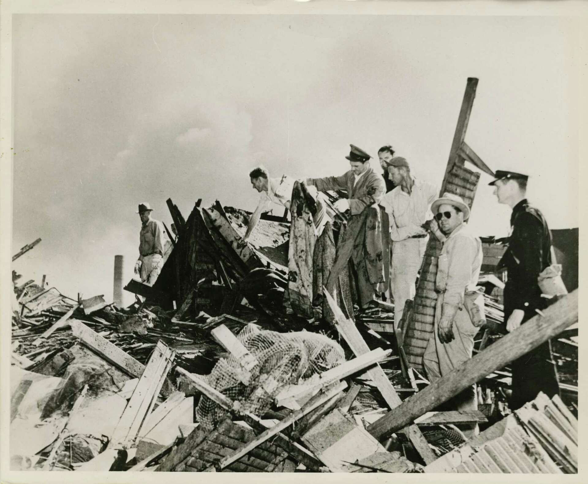 See historic, rare footage of the aftermath of the deadly 1947 ...