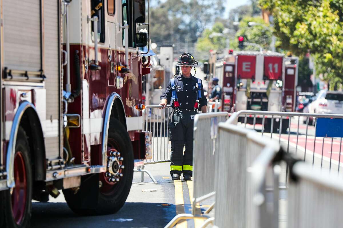 42 displaced as firefighters contain huge 5-alarm fire in Mission