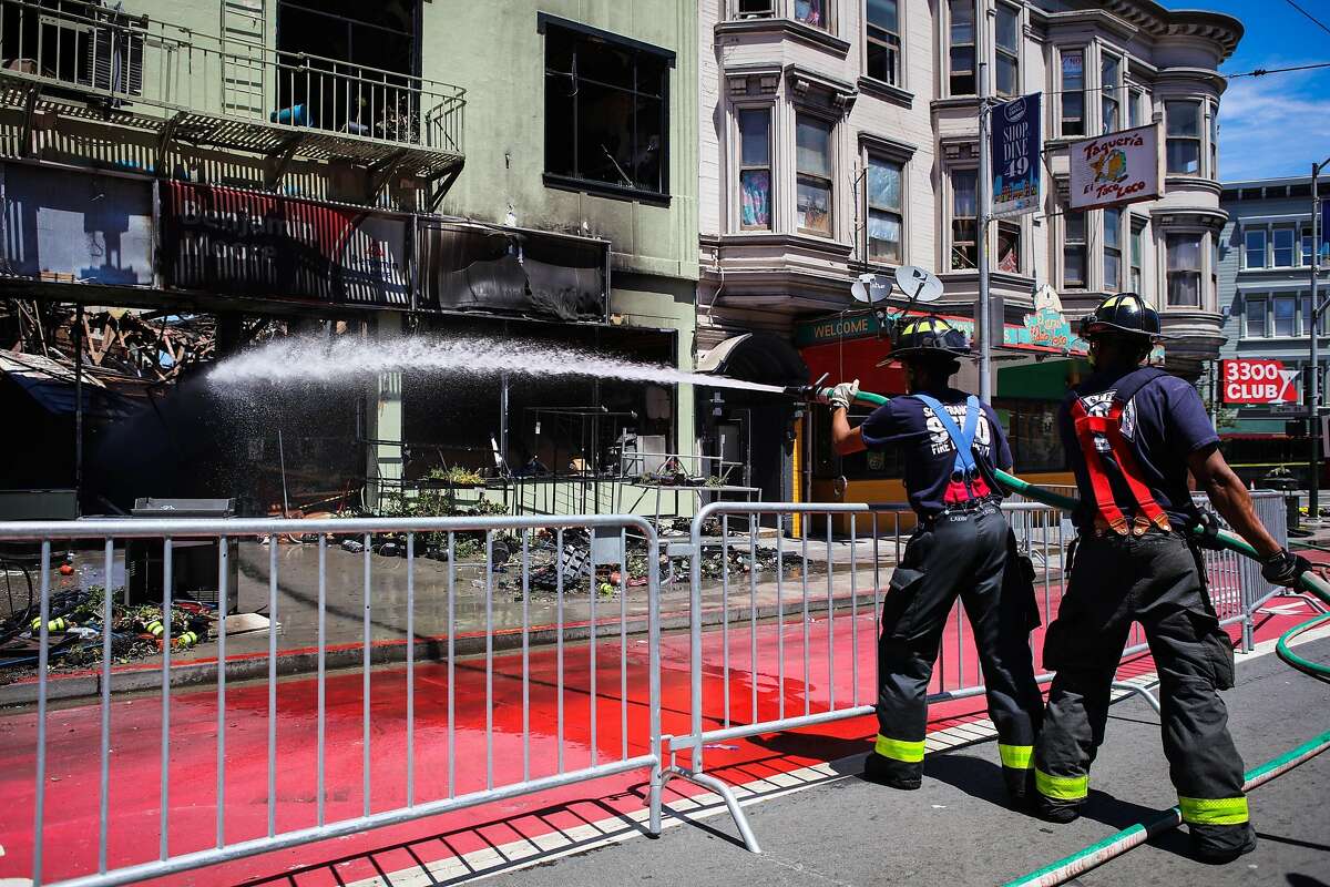 42 displaced as firefighters contain huge 5-alarm fire in Mission