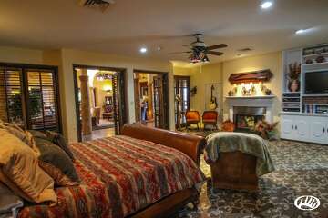 Ex-MLB All-Star Chipper Jones drops price on his Double Dime ranch from ...