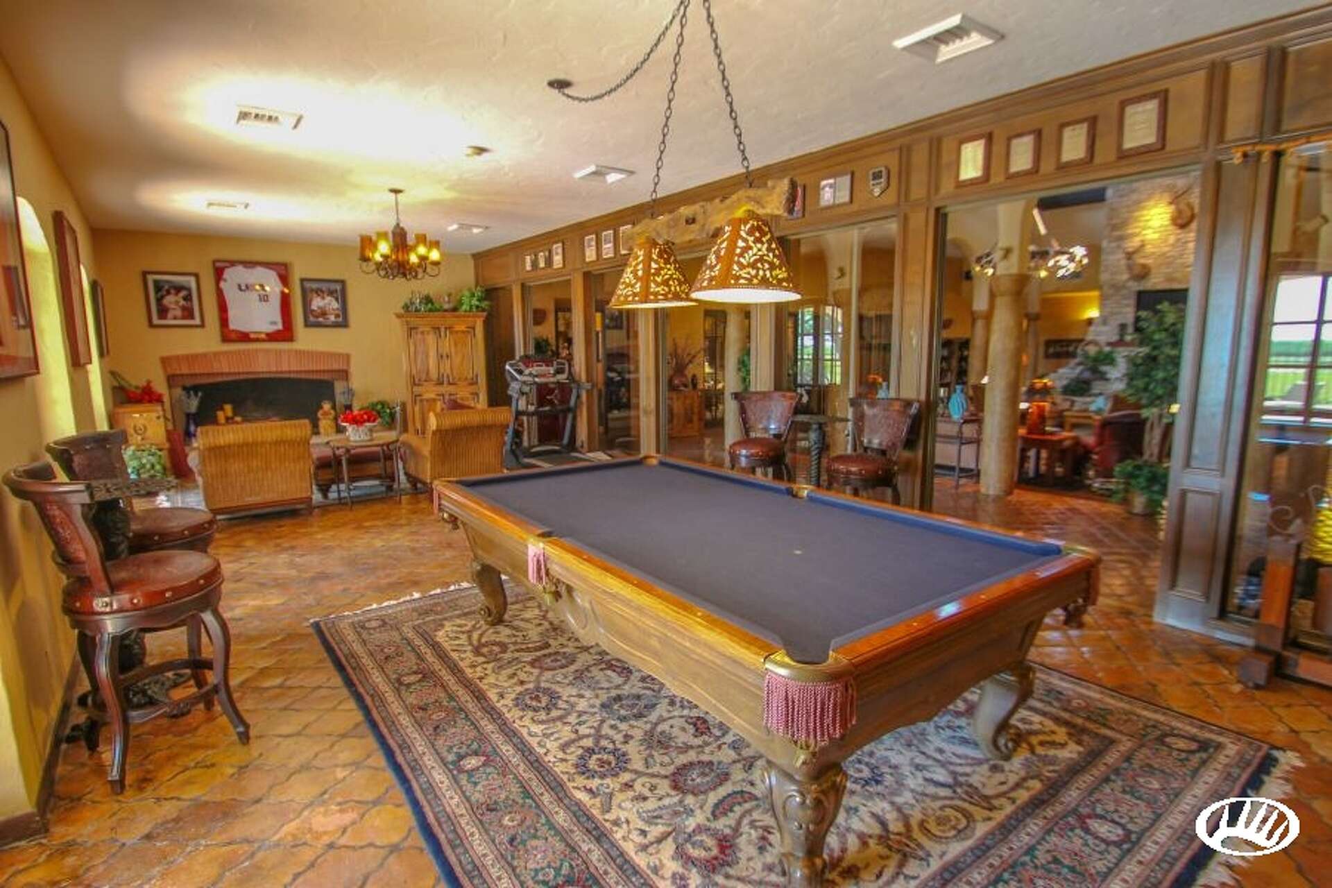 Ex-MLB All-Star Chipper Jones drops price on his Double Dime ranch from ...