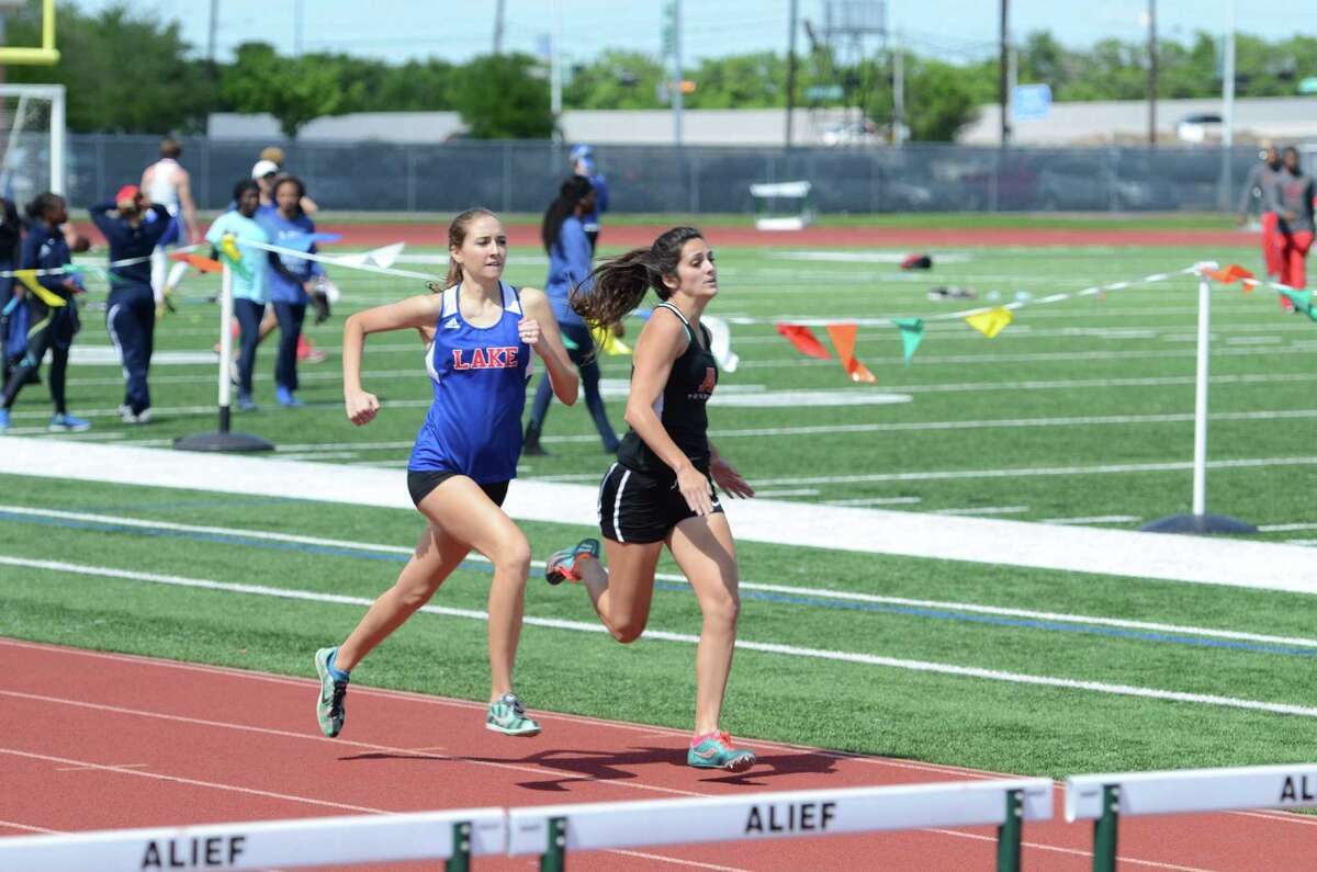 Halloran sisters blaze path to Lubbock