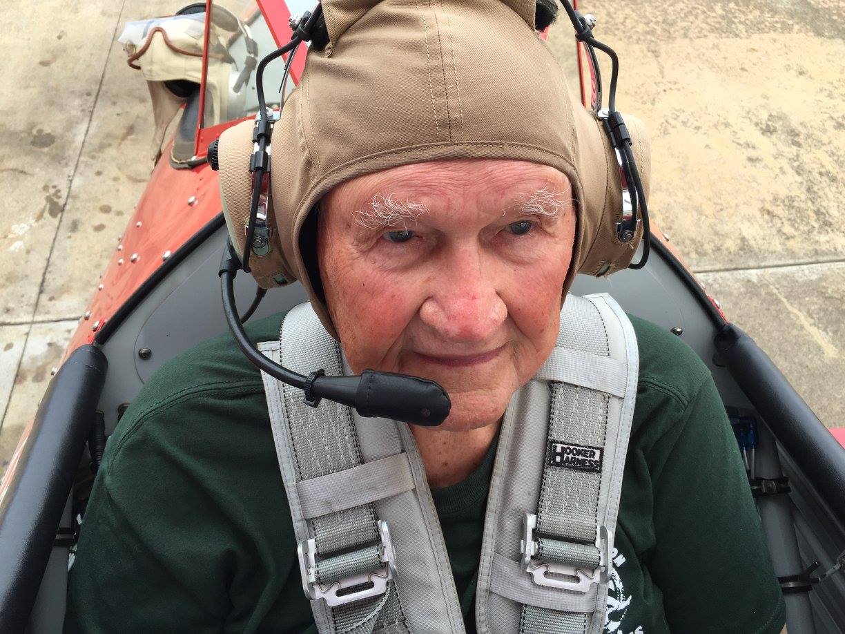 Kingwood senior citizens get a chance to fly a plane again