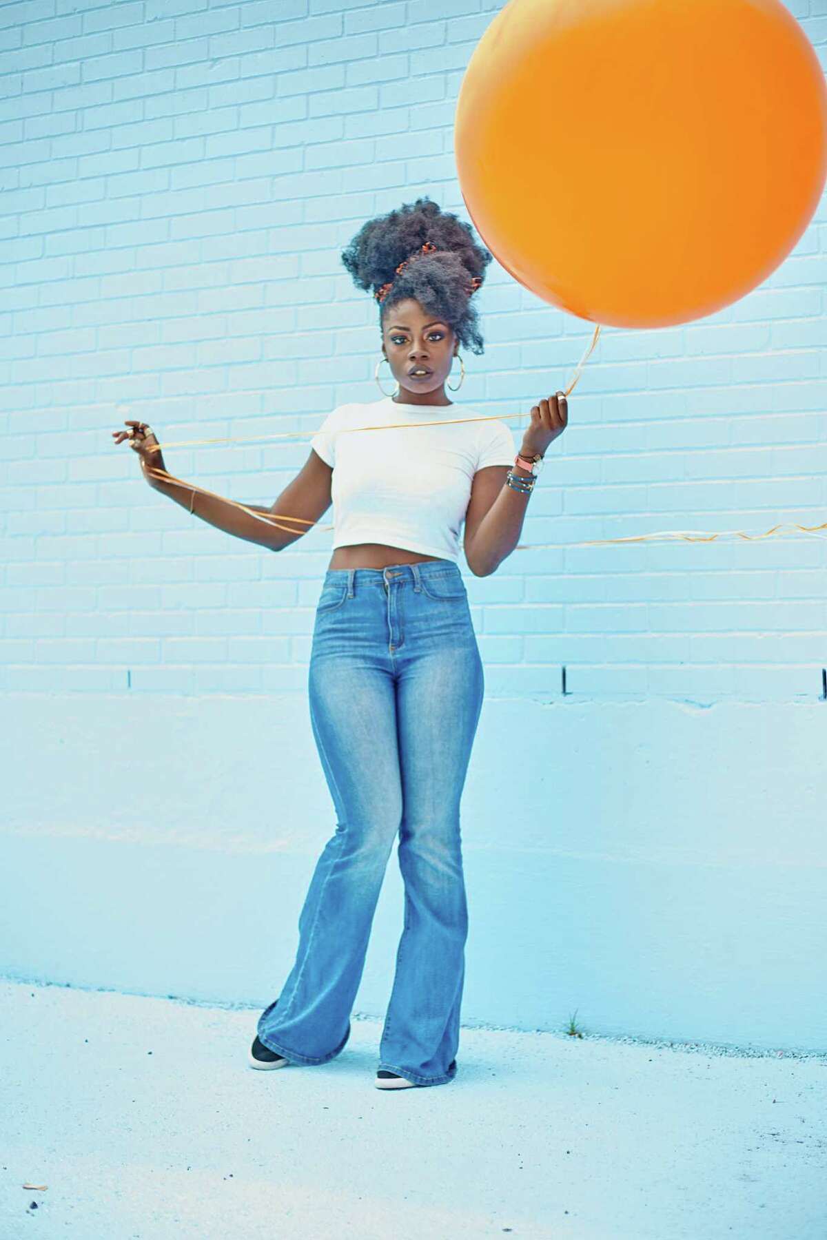 Premiere: Lyric Michelle explores being a black woman on 'Like Me'