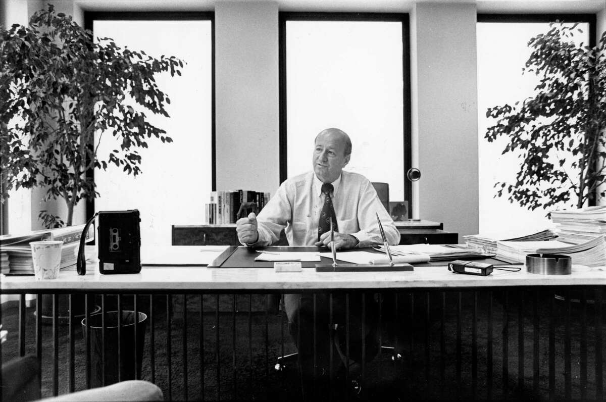 George Mitchell's legacy: a shale revolution, a 'revolutionary' city ...