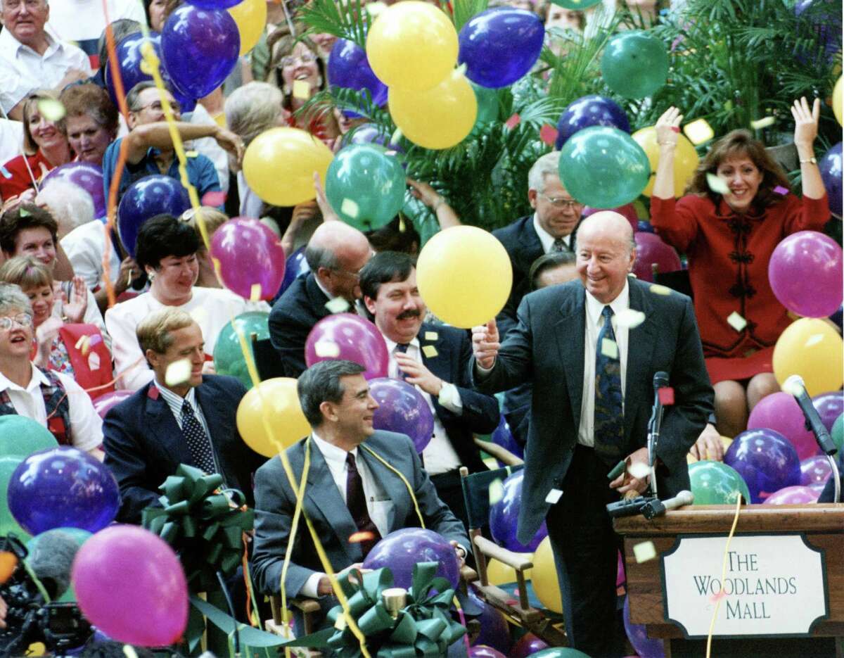 George Mitchell's legacy: a shale revolution, a 'revolutionary' city ...