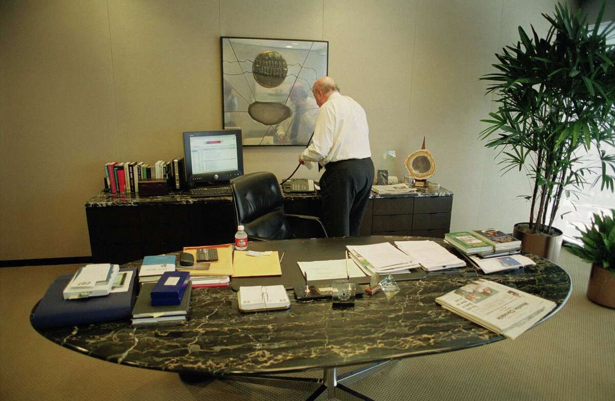 George Mitchell's legacy: a shale revolution, a 'revolutionary' city ...