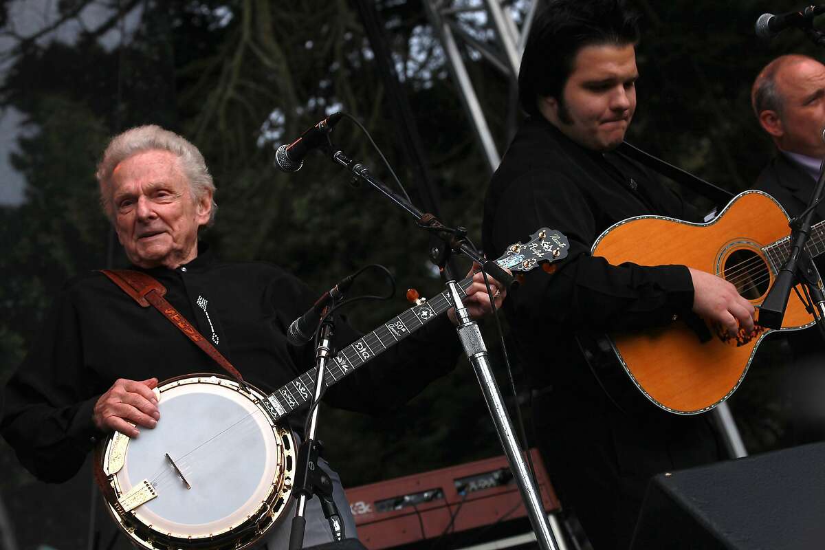 Bluegrass pioneer helped popularize the music genre