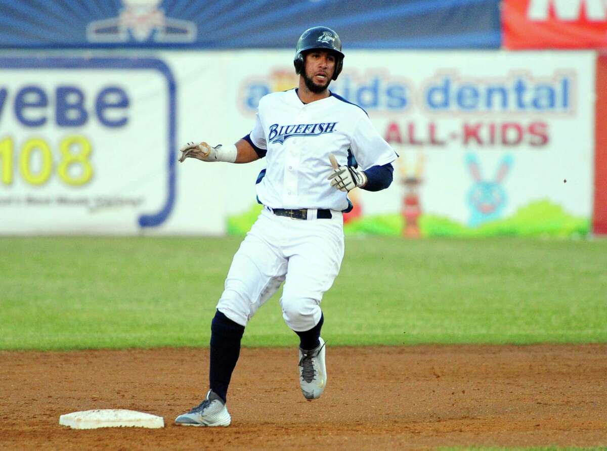 Bluefish win in 10 innings