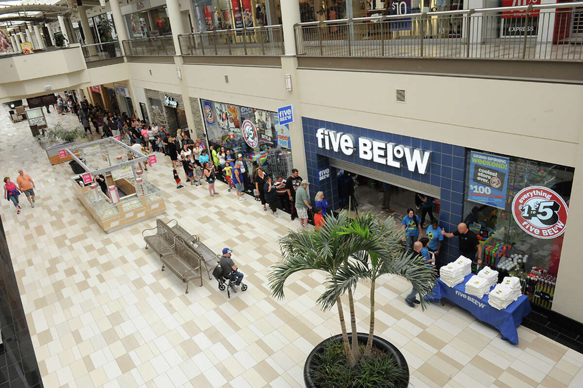 Five Below opens at Crossgates