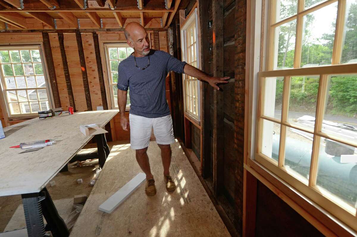 At Silvermine Tavern site, foundation underway for another long run