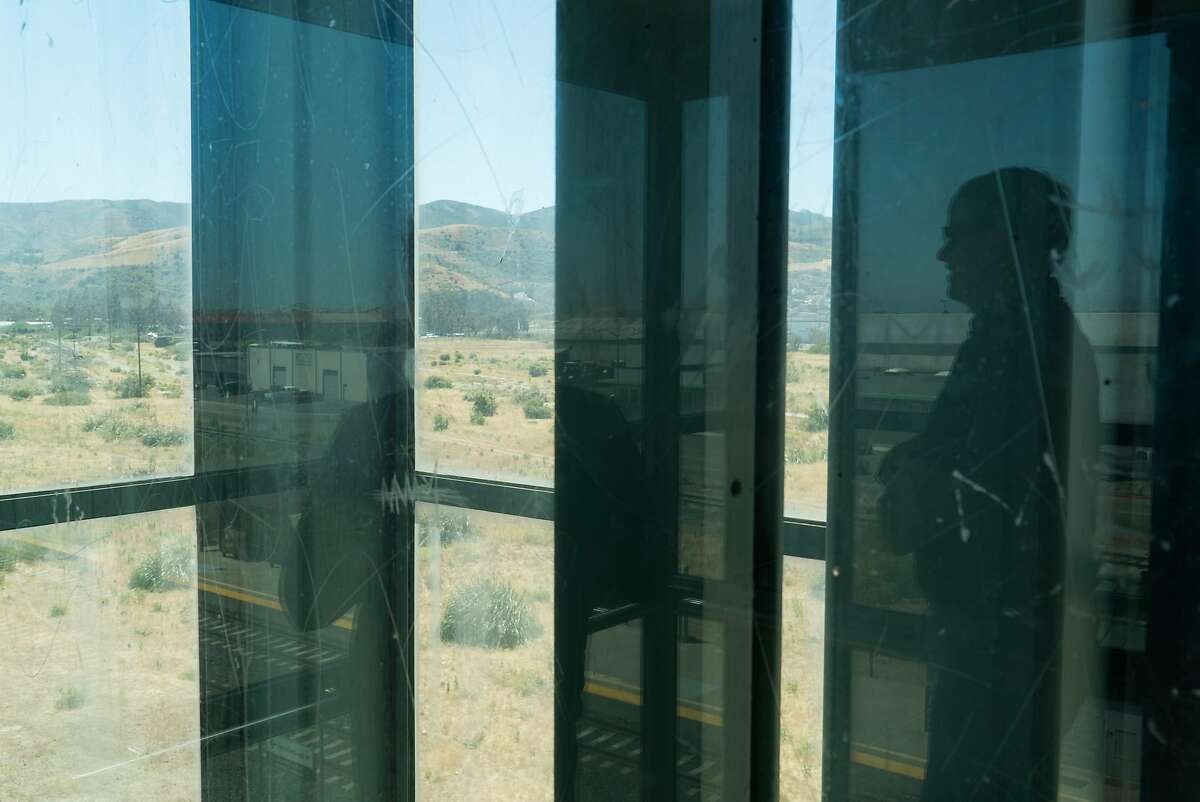 Trump administration deals a big setback to Caltrain