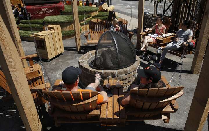 New Mission Bay food truck park provides local gathering spot
