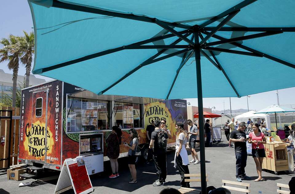 New Mission Bay food truck park provides local gathering spot