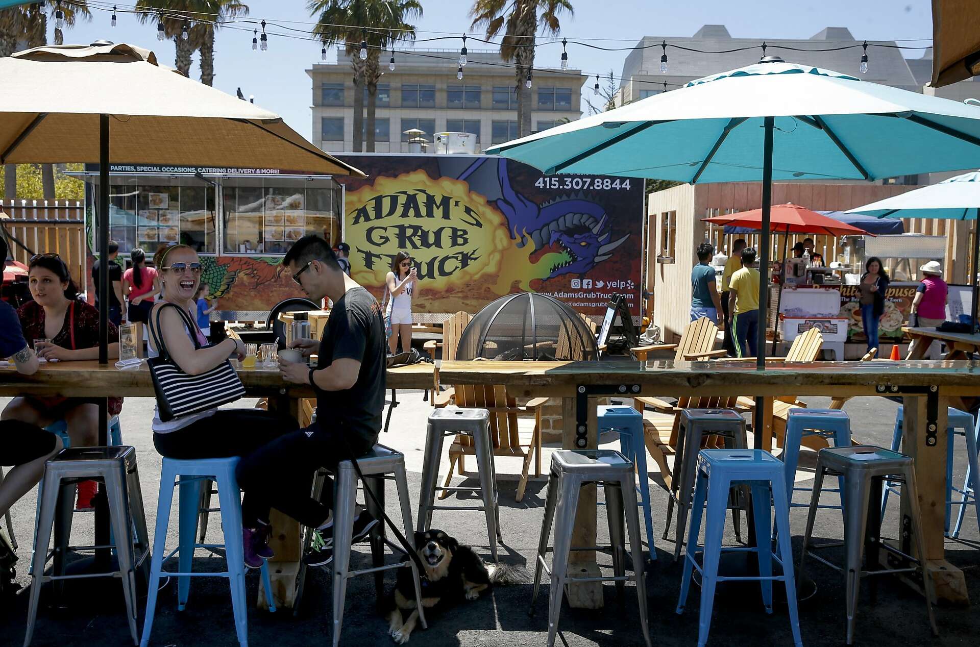 New Mission Bay food truck park provides local gathering spot