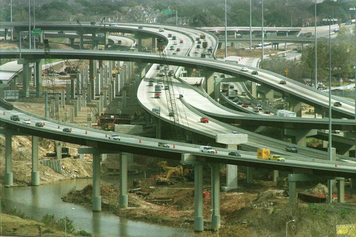 Growing Houston demanded a bigger road system