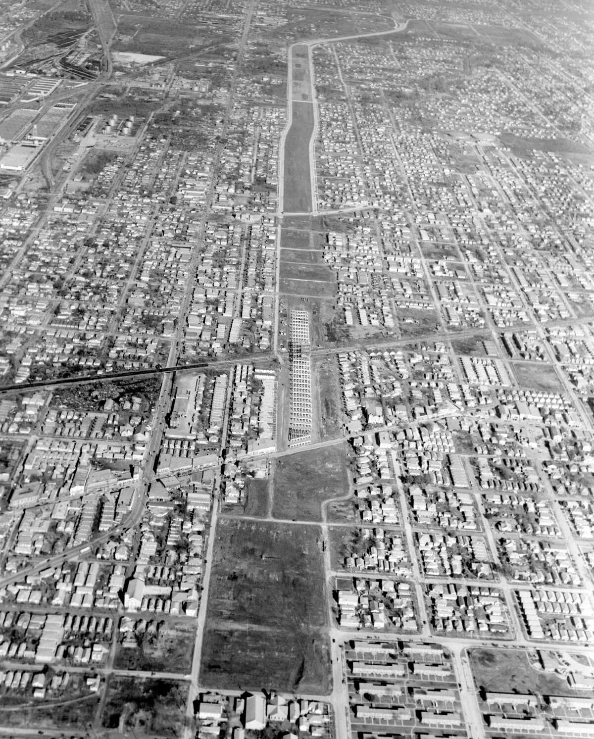 Vintage photos of Houston's Southwest Freeway show how it's changed ...