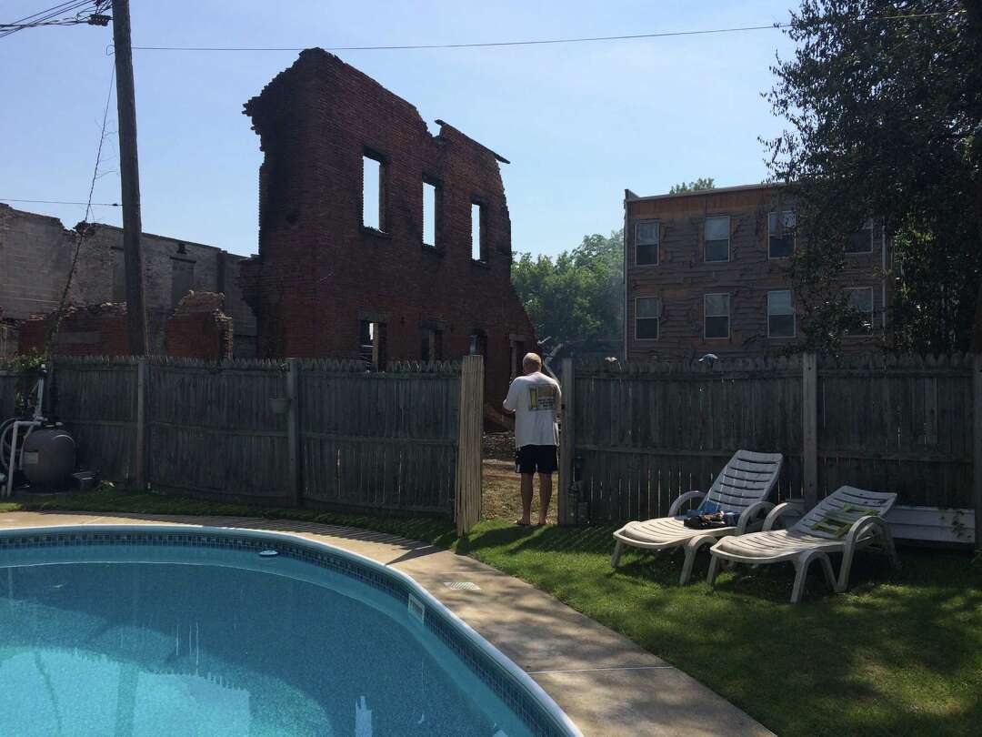 Watervliet warehouse razed; fire still under investigation