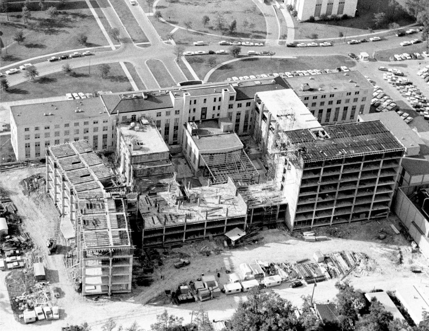 Texas Medical Center grew from small hospital that rose up in swampland