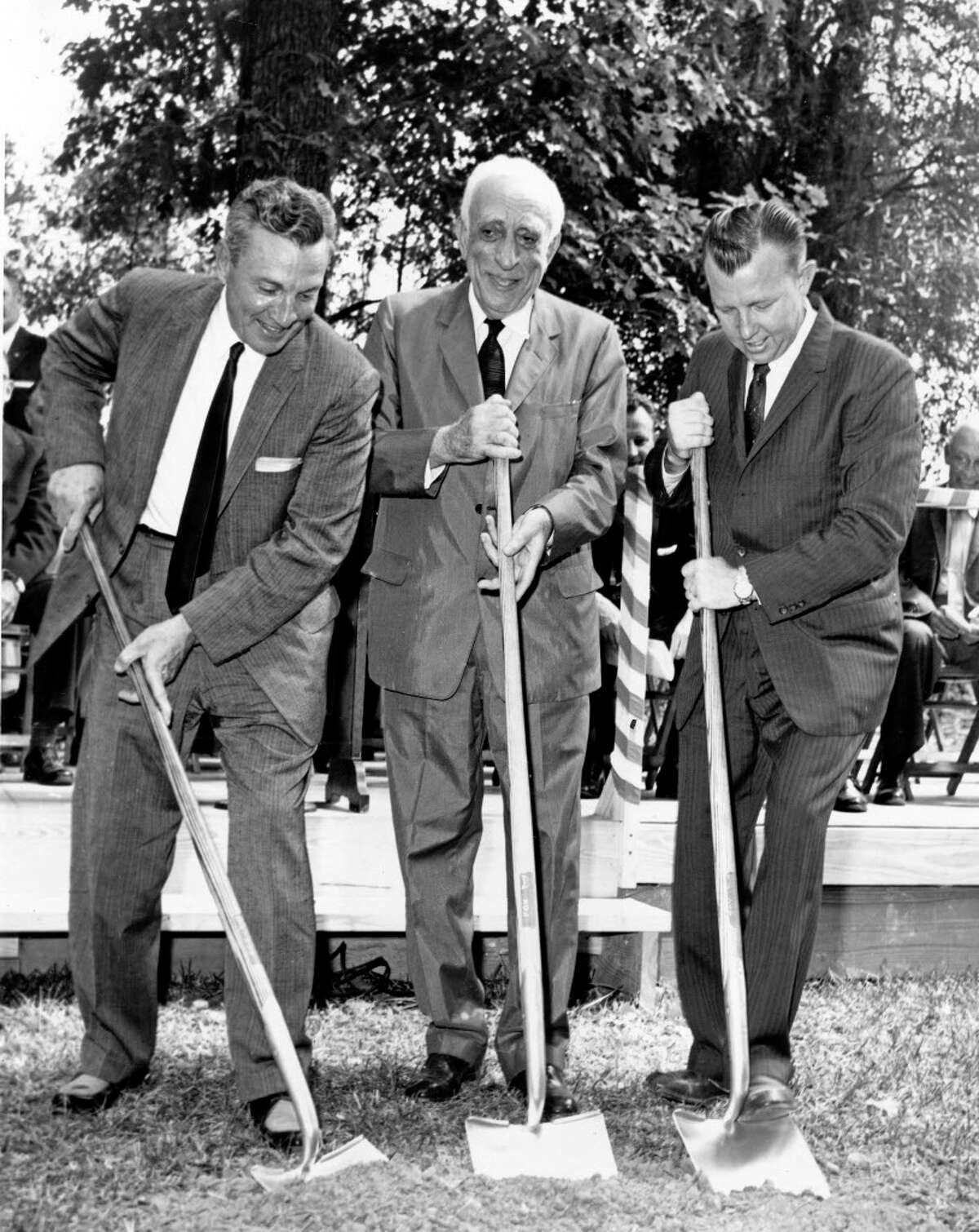 Texas Medical Center grew from small hospital that rose up in swampland