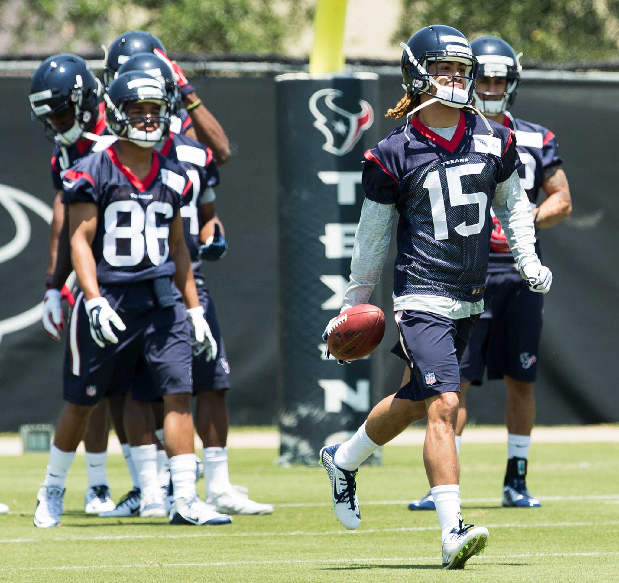 As a Texans rookie, receiver Will Fuller strives to catch on fast