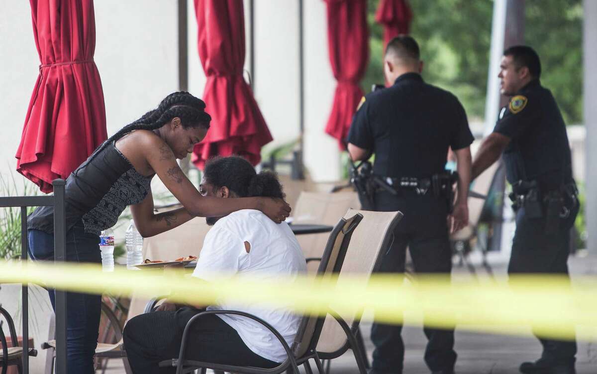 Suspect in Fuzzy's Pizza shooting appears in court