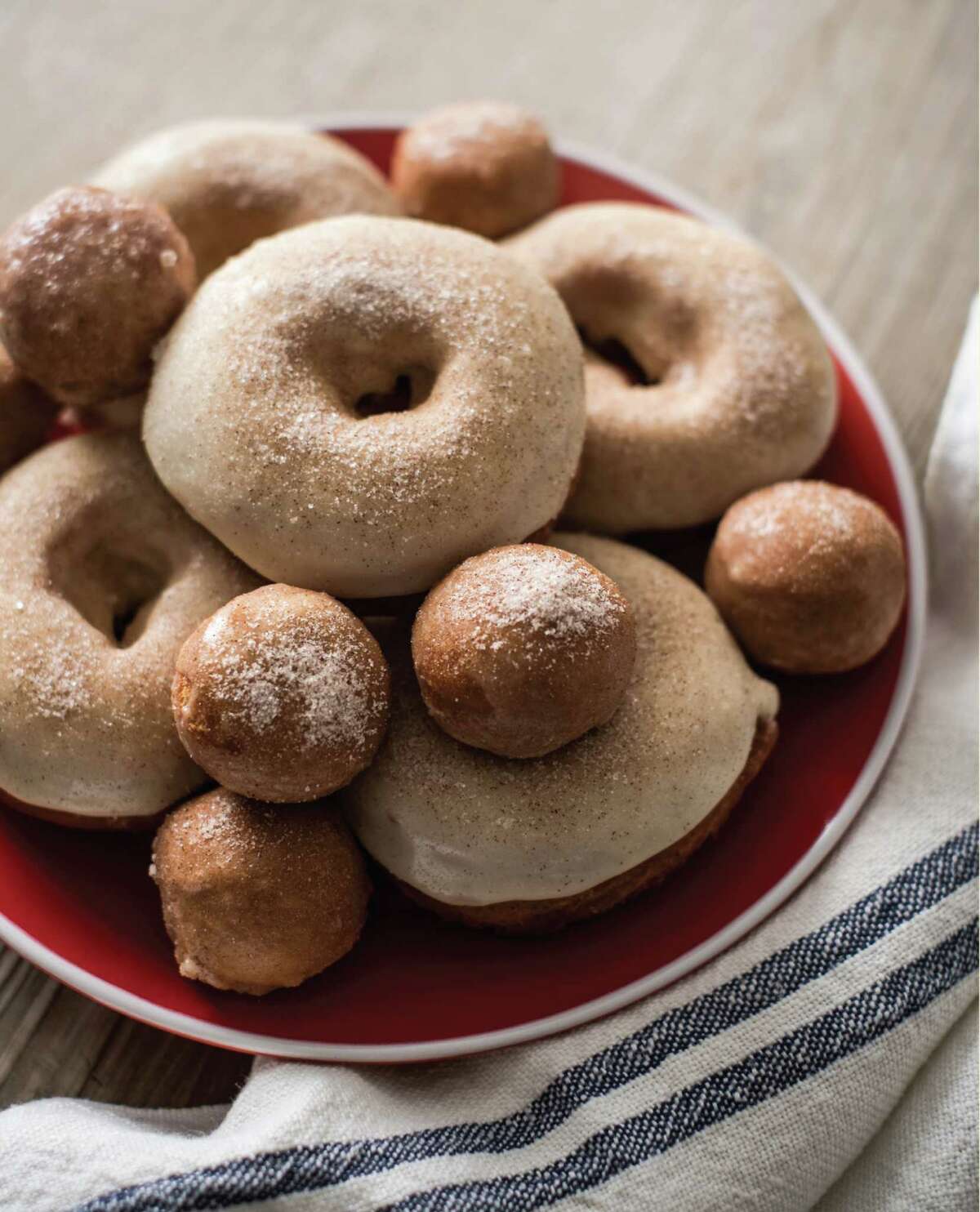 Lords of the rings: 'Craft' doughnut shops exploding in Houston