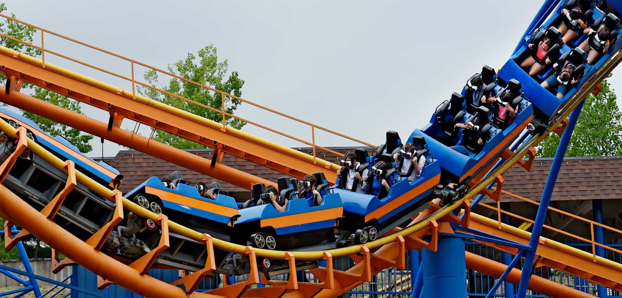 Six Flags Job Fair seeks to fill 1,500 openings