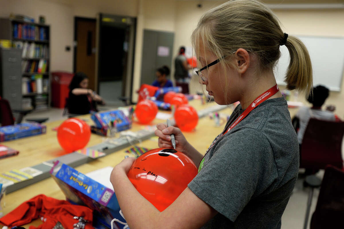 Lamar engineering camp gives girls a glimpse into male-dominated industry