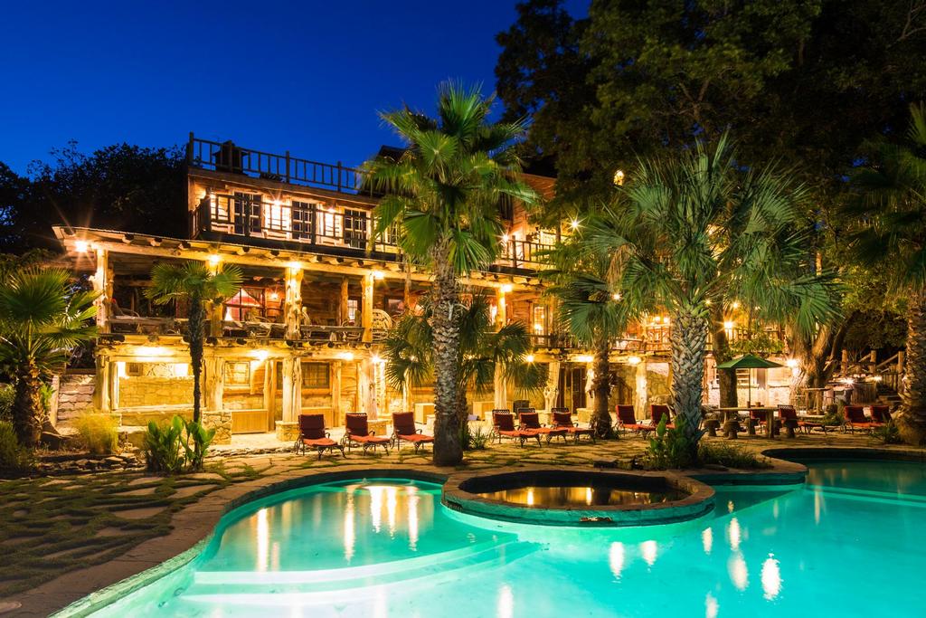 Texas hotels to check out now