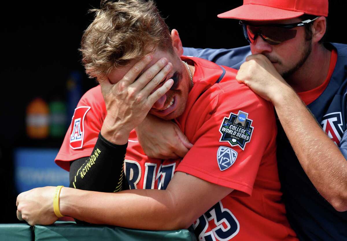 Coastal Carolina tops Arizona for College World Series title