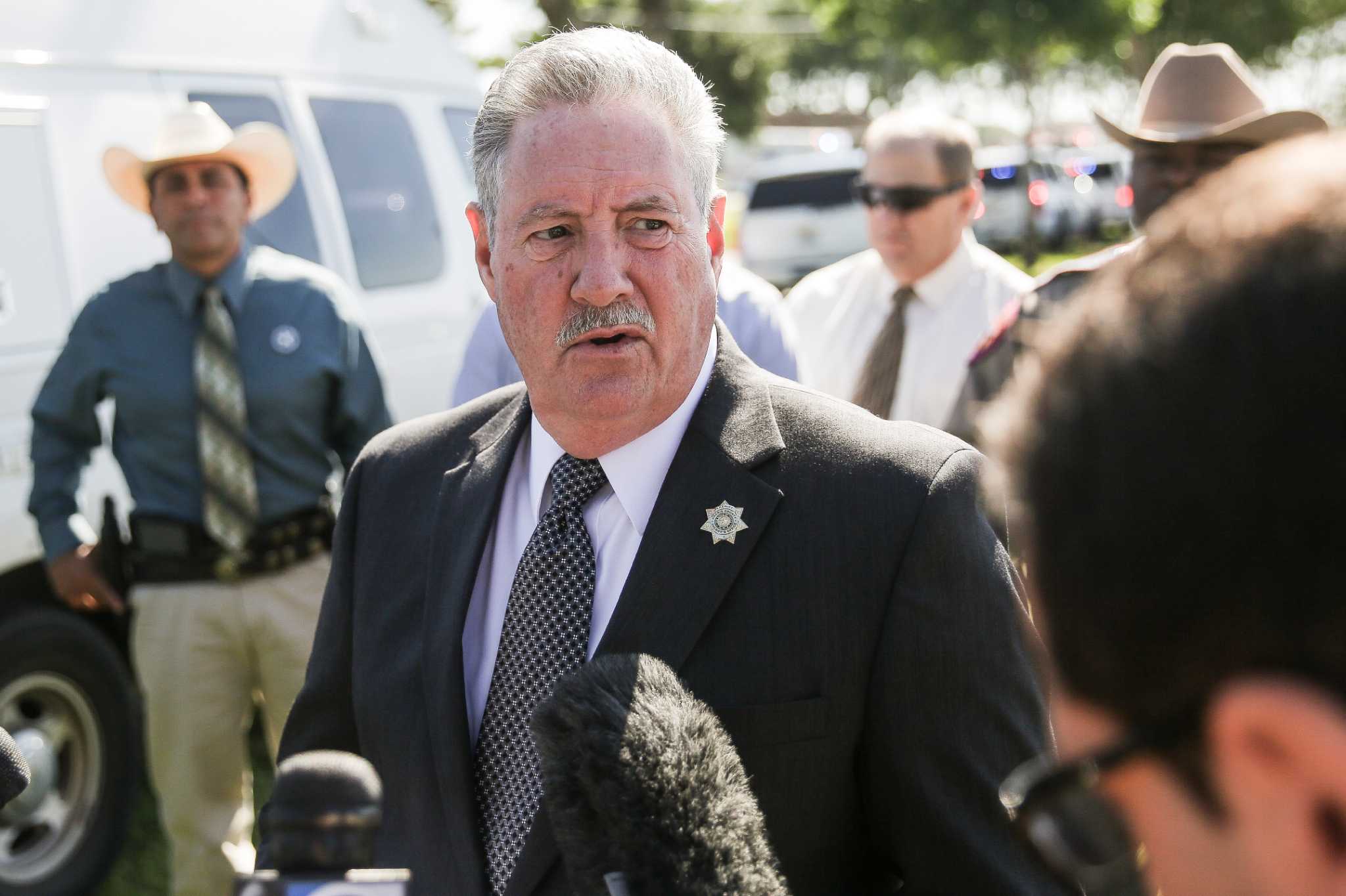 Harris sheriff spars with DA's office over indicted deputies