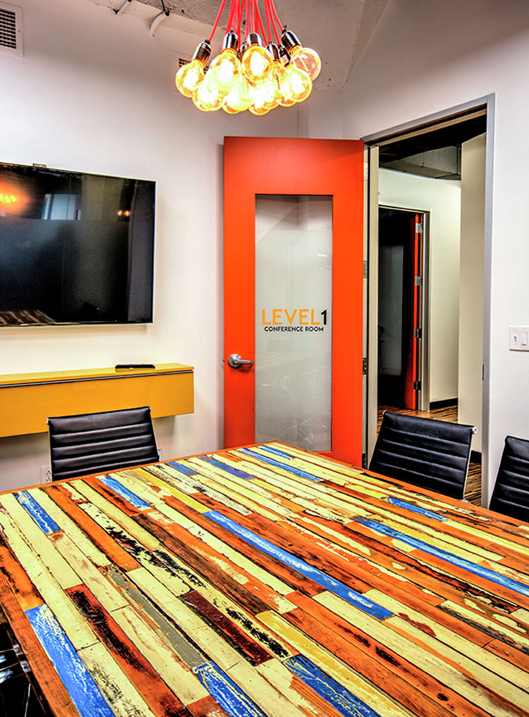 Deal of the Week: Historic Scanlan building gains more co-working space