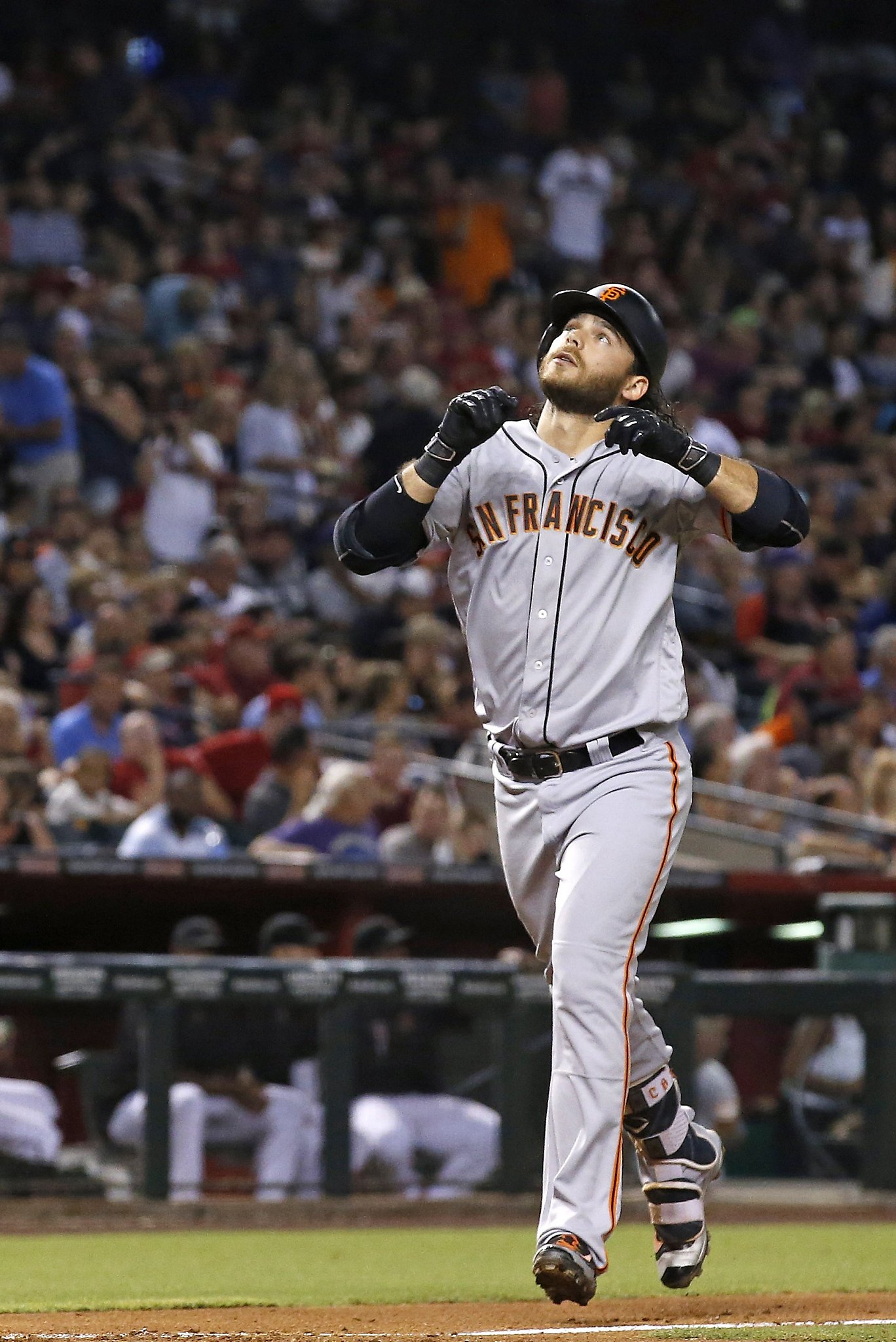Giants blow 4-run lead, waste tape-measure Williamson homer