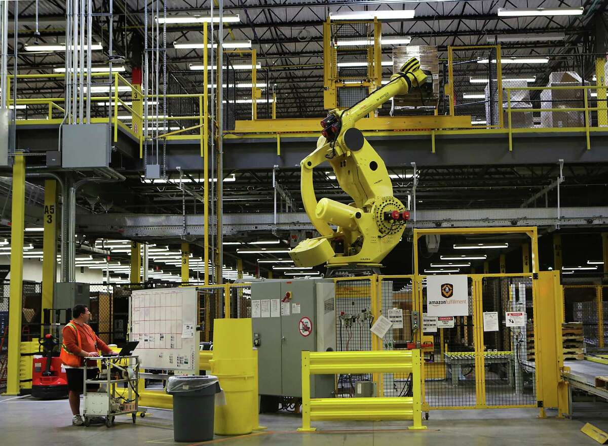 How Amazon triggered a robot arms race