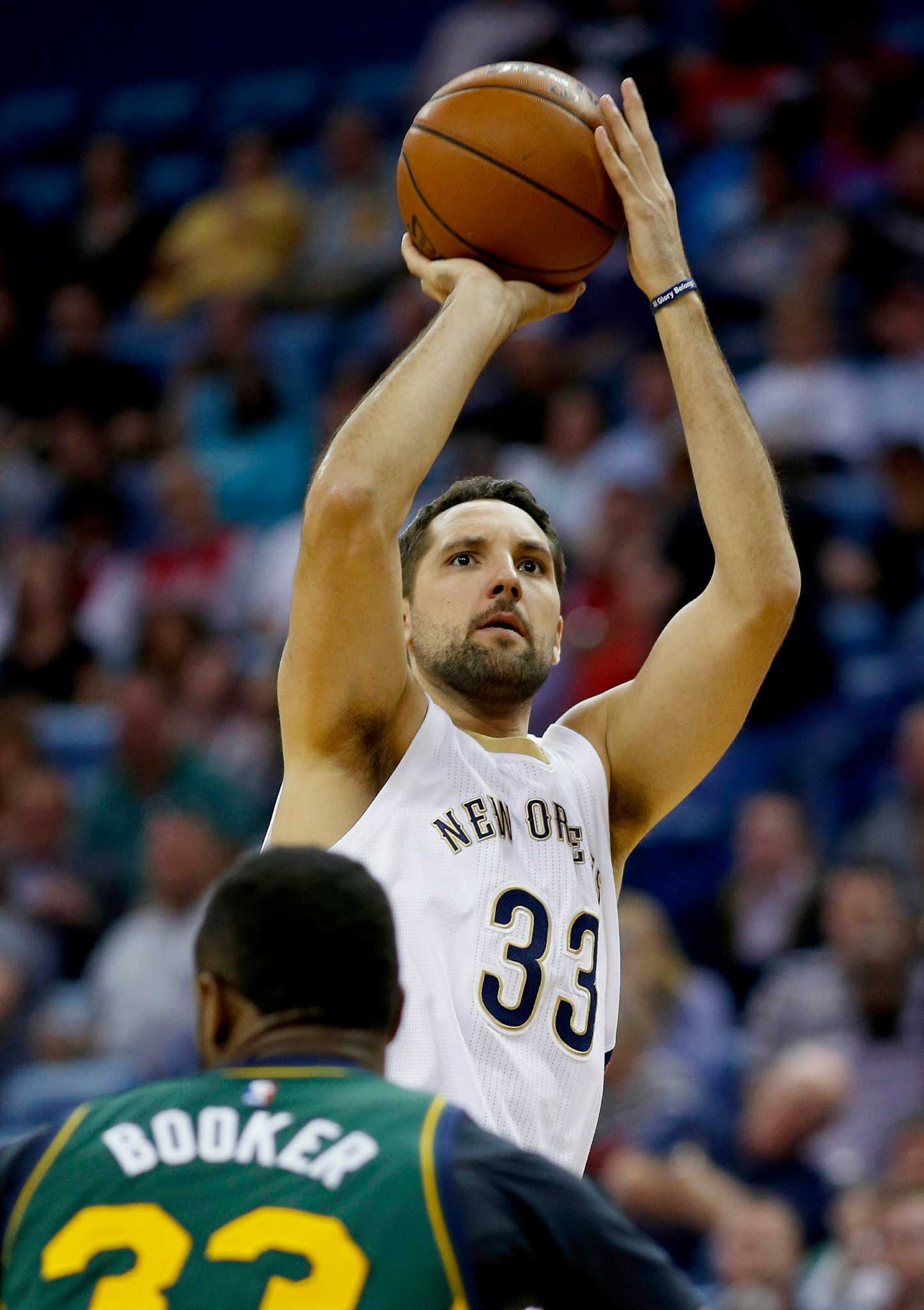 Additions of Gordon, Anderson should boost Rockets' offense