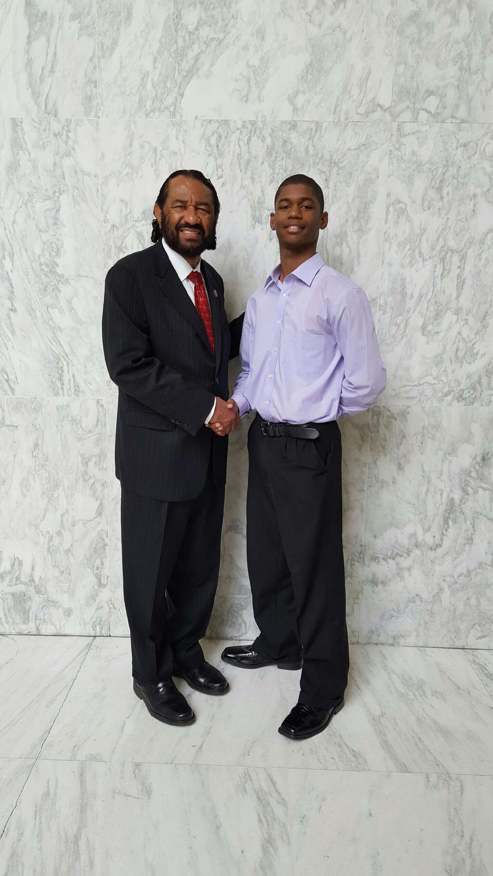 Contest winner 'finding his way' through art