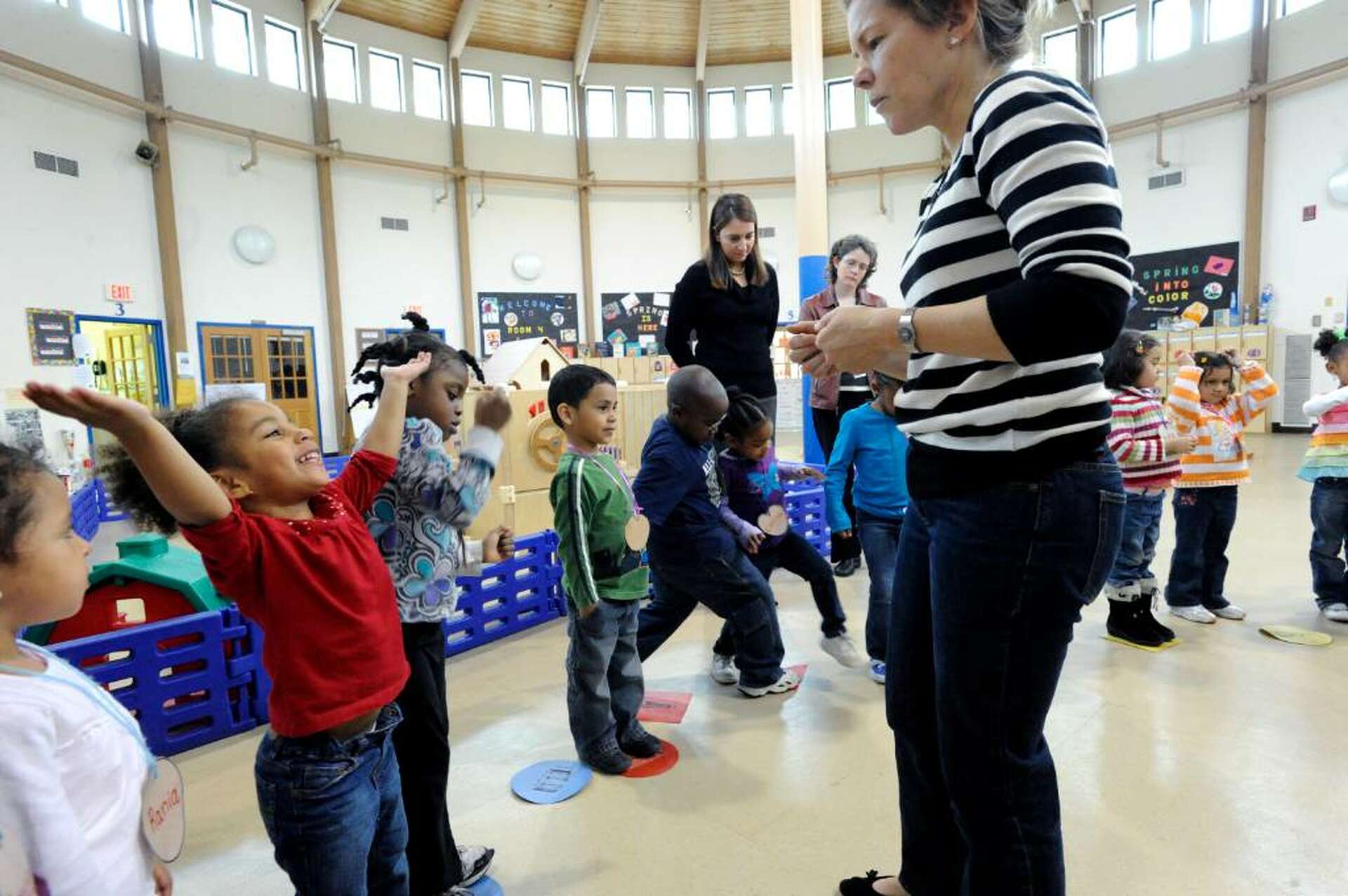 Stamford preschool program teaches orchestral music to kids