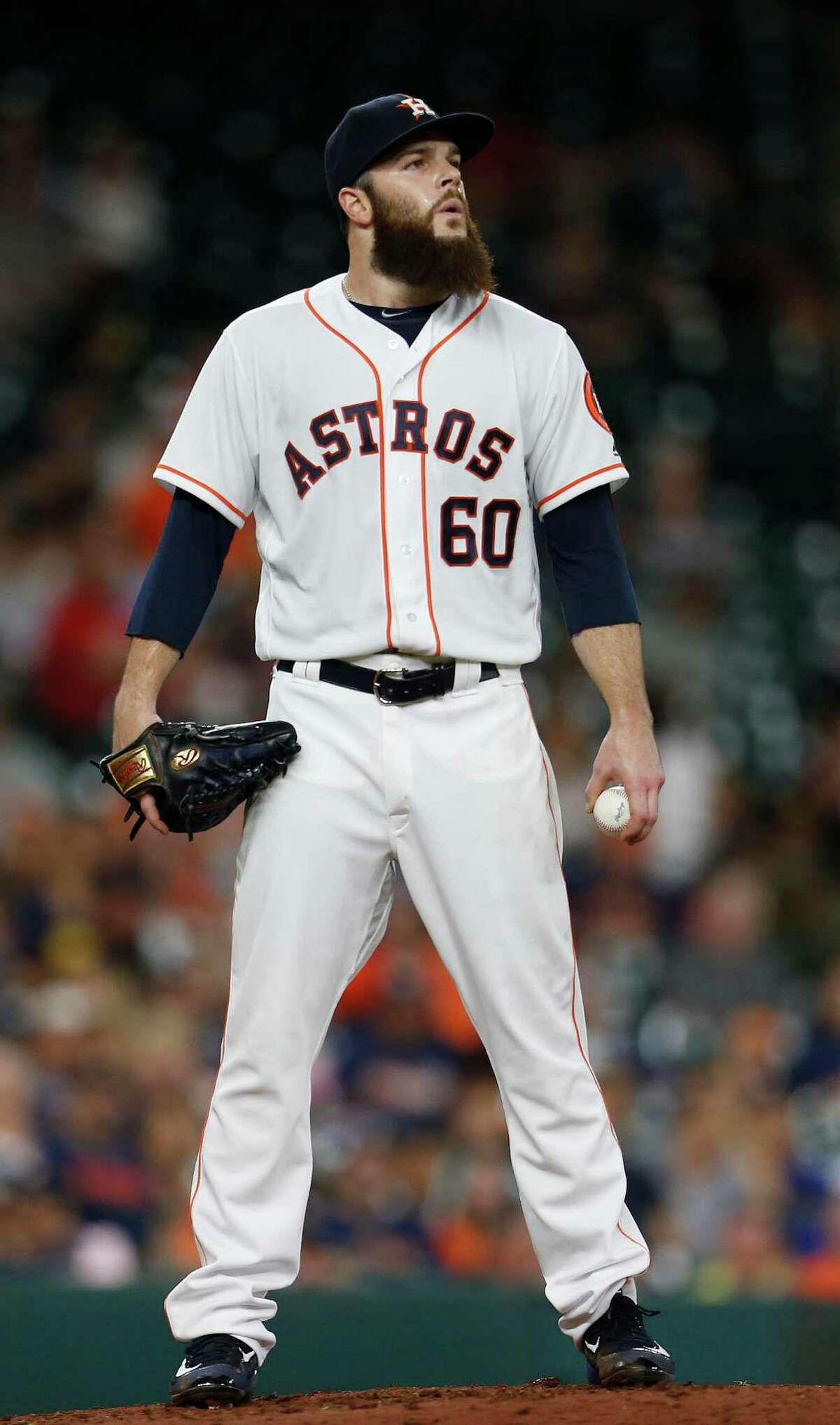 Simone Biles throws out Astros first pitch in style