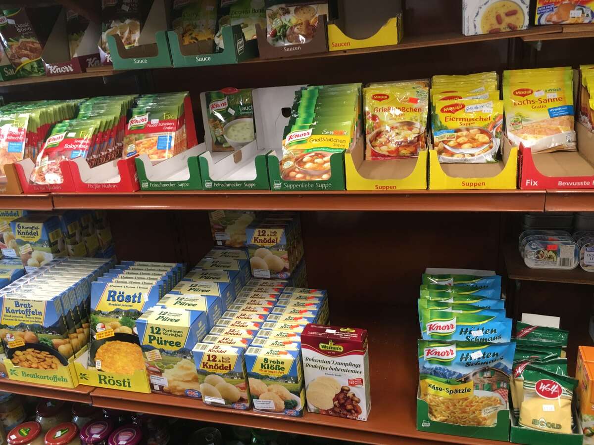 UK Gourmet moves from Newtown to Bethel