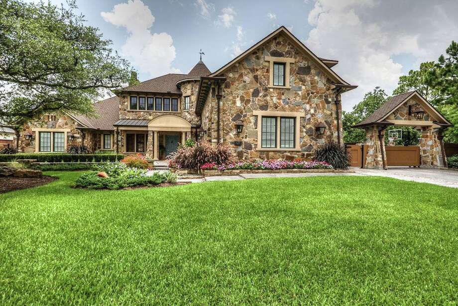 Take a tour of multi-million dollar Houston homes on the market ...