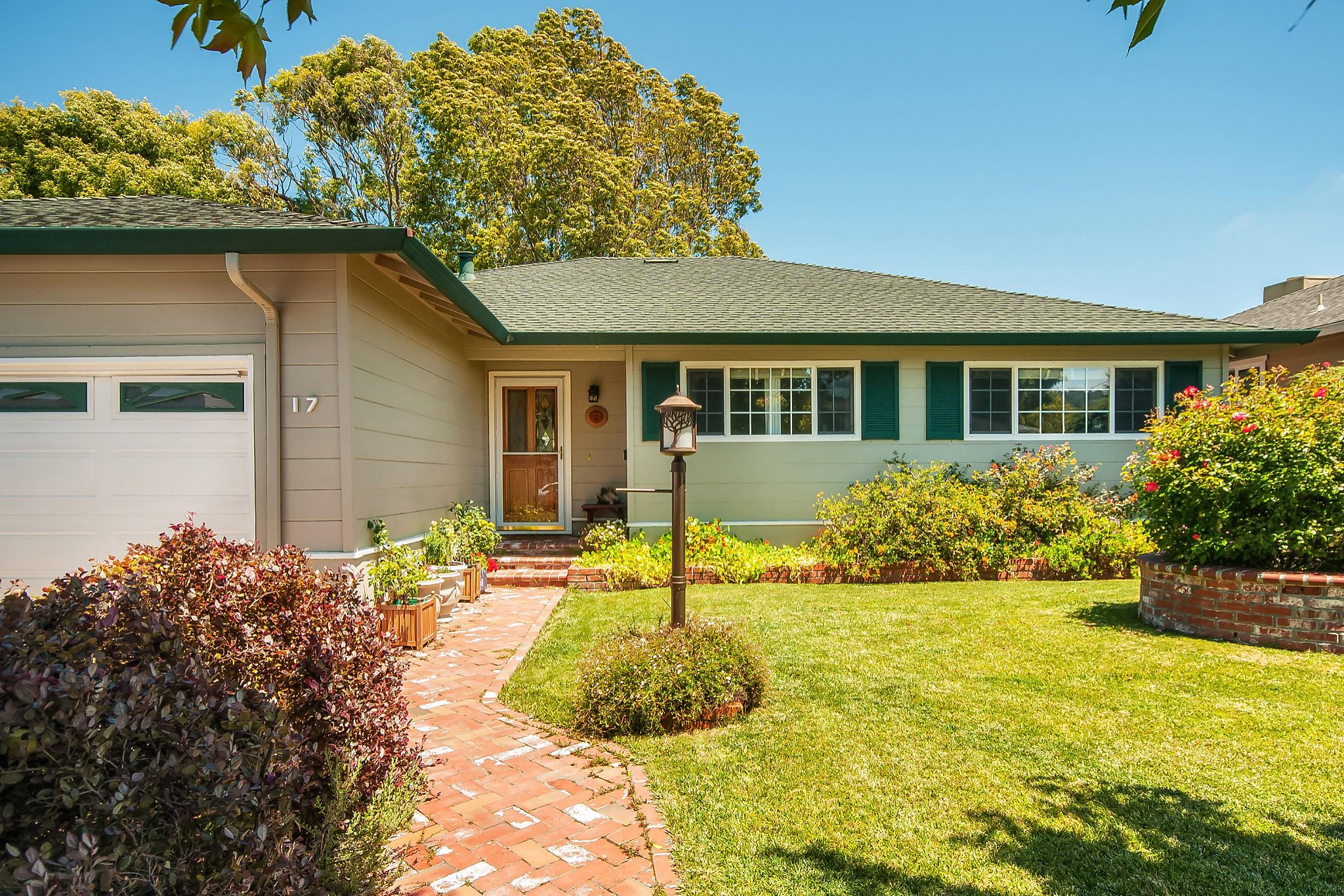 Three bedroom Ranch home in Corte Madera open Sunday