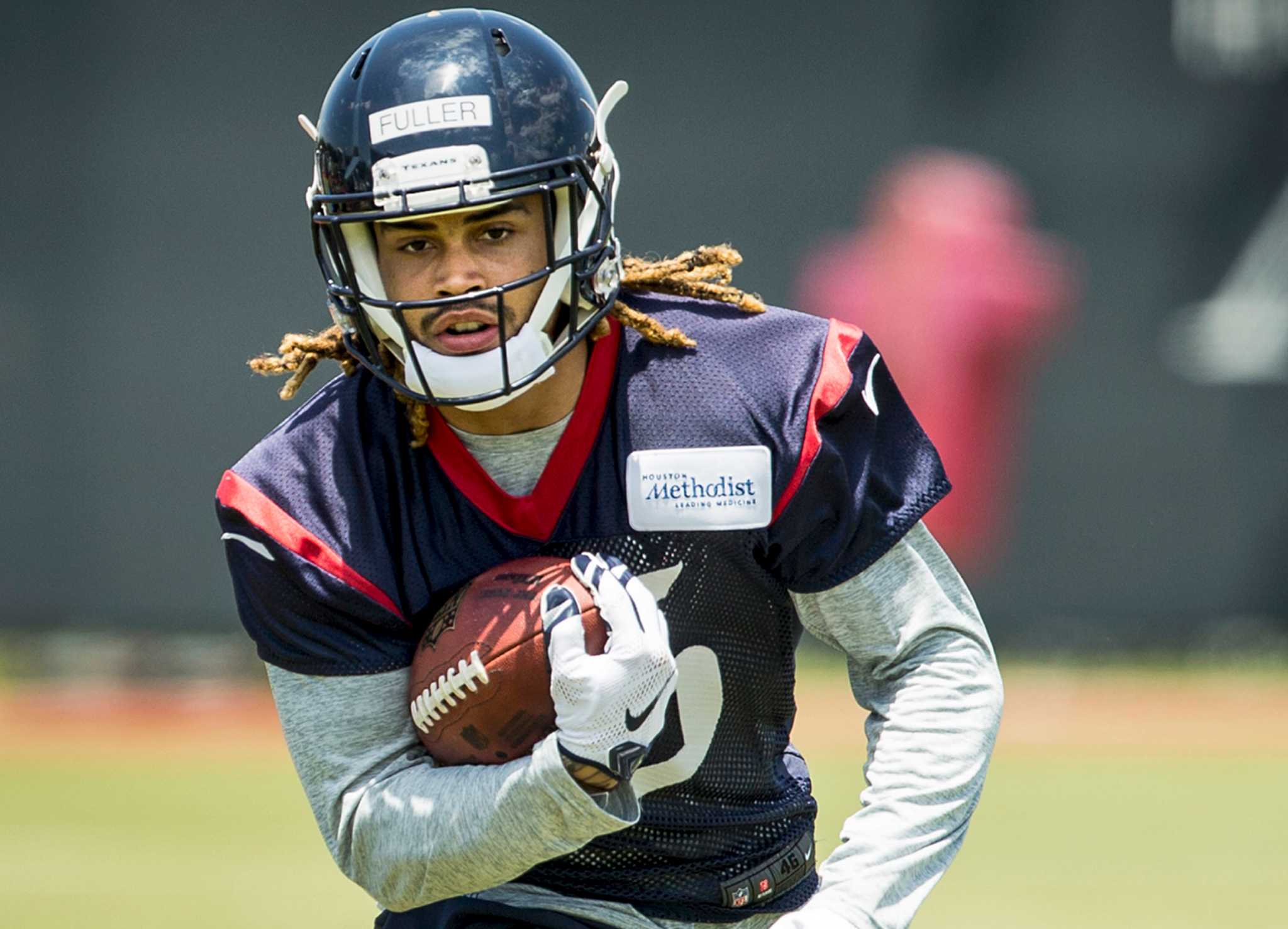 As rookie receiver, Texans’ Fuller strives to catch on, catch up fast