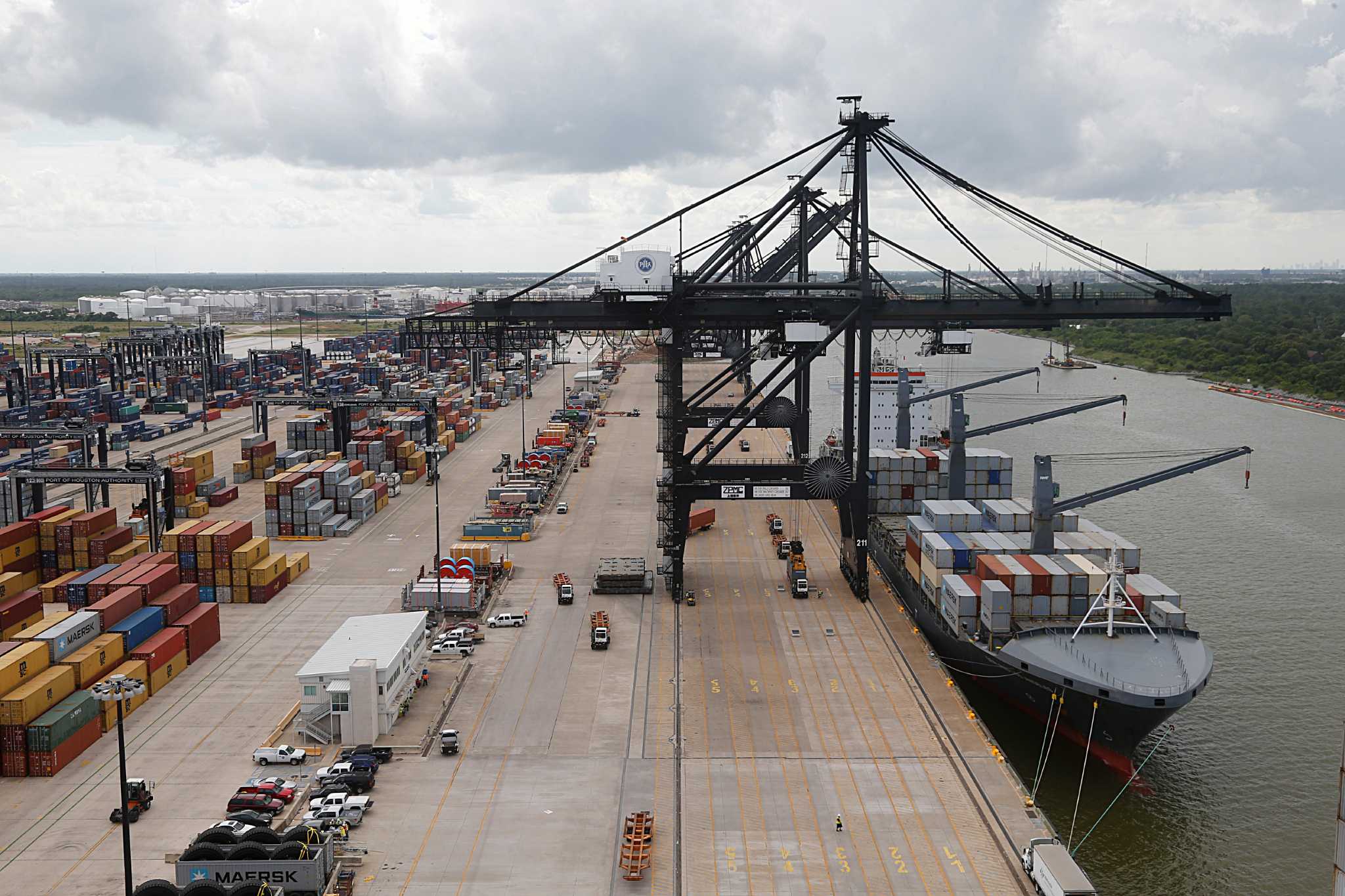 Texas comptroller begins state ports tour